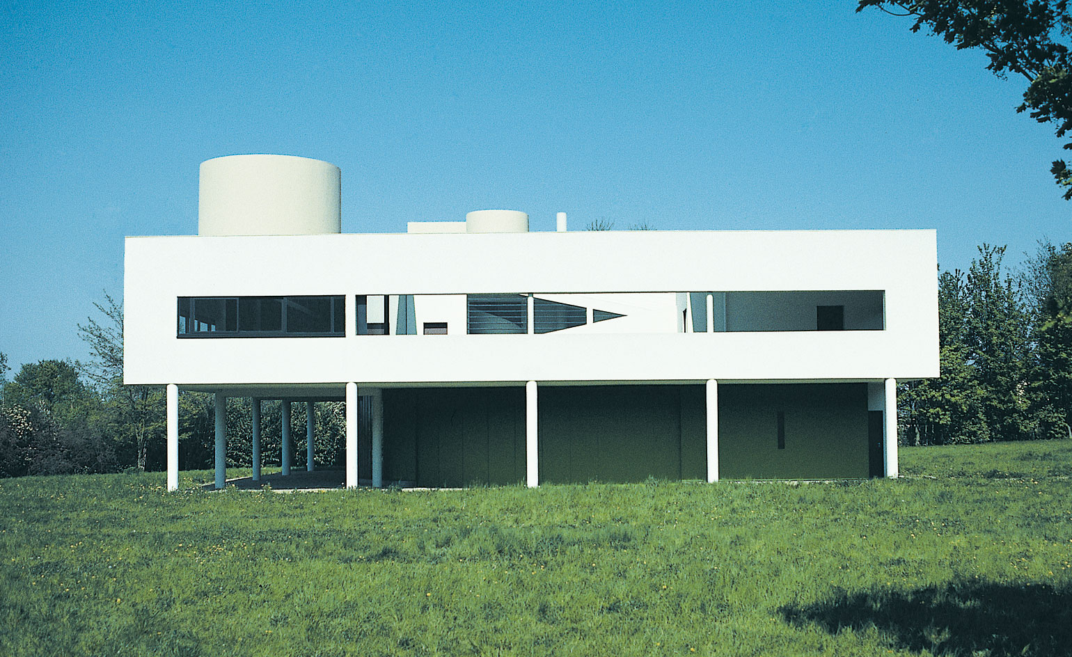 Exploring Different Architectural Styles: A Simple Guide for Beginners